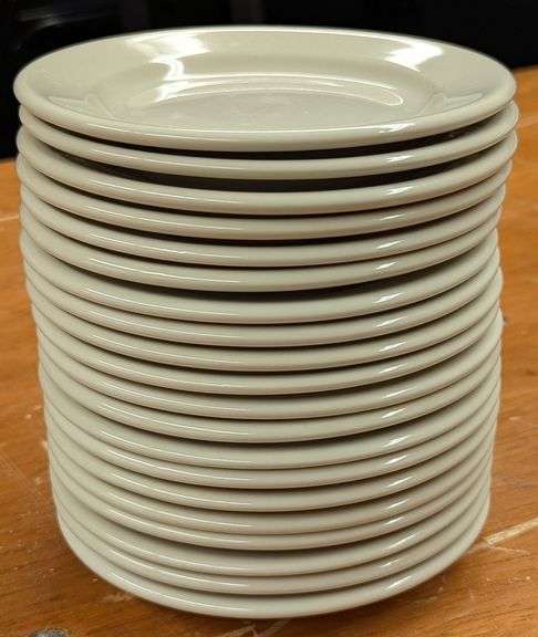Stack of 20 Dinner Roll Plates 6-1/4" Around - Kraft Auction Service, LLC