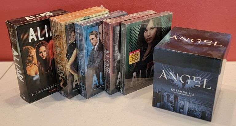 The Complete Series Of Alias Seasons 1-5 (2-4 Unopened) And The ...