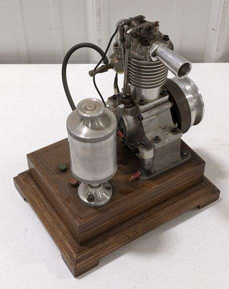 Custom Small Engine Replica On Wood Base - Kraft Auction Service, LLC