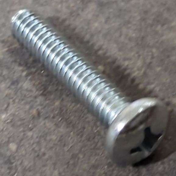 FABORY 1.5" Screws. Bidding 1xtq - Kraft Auction Service, LLC