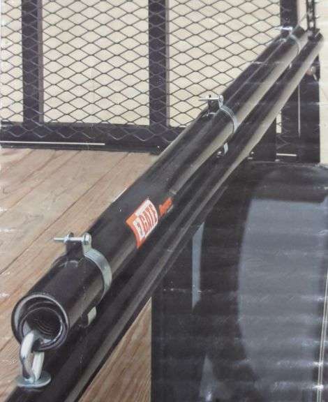 EZ Gate Trailer TailGate Lift Assist PN 5201000 - Kraft Auction Service ...