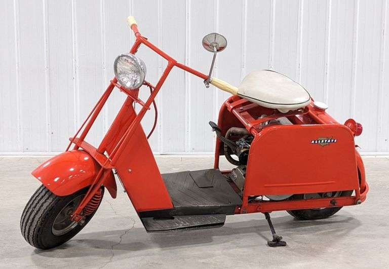 Restored Cushman Allstate Motor Scooter - Kraft Auction Service, LLC