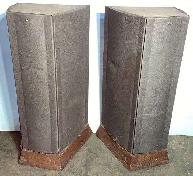 (G) 2 DBX Speaker Model SF150 - Kraft Auction Service, LLC