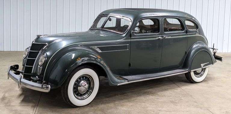 1935 Chrysler Airflow Sedan - Kraft Auction Service, LLC