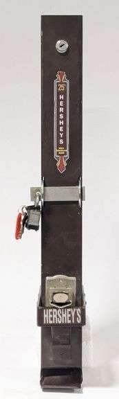 Custom Vintage Hershey's 25 Cent Vending Machine - Kraft Auction ...