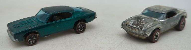 (J) Red Line Hot Wheels Cars. 1969 Heavy Chevy Camaro & Custom ...