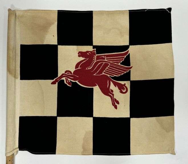 Vintage Mobil Oil Pegasus Adv Checkered Race Flag - Kraft Auction ...