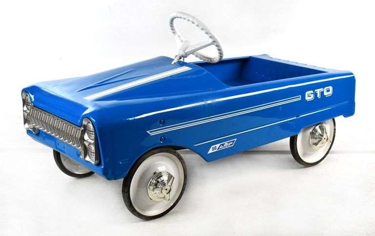 Custom AMF GTO Pedal Car - Kraft Auction Service, LLC