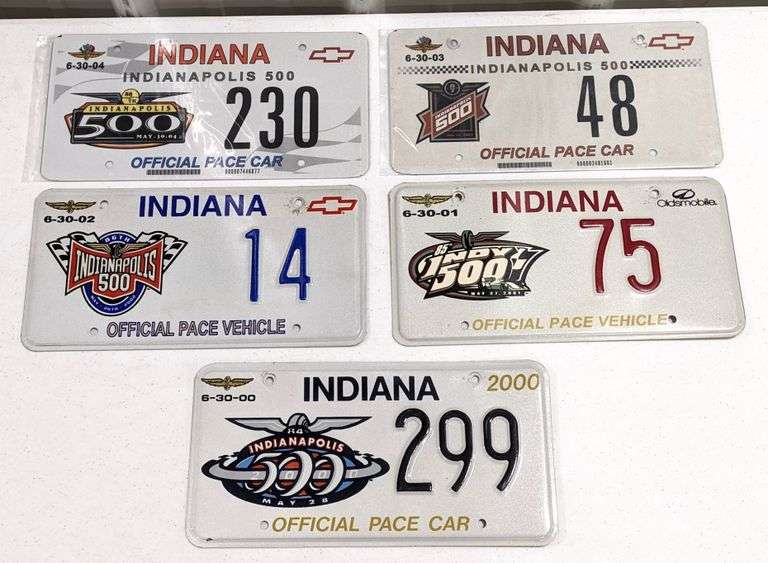 (5) Indianapolis 500 Pace Car License Plates - Kraft Auction Service, LLC