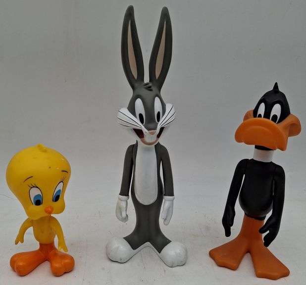 (Z) Bugs Bunny, Tweety Bird, Daffy Duck Figures. Bugs is 11.5" tall ...