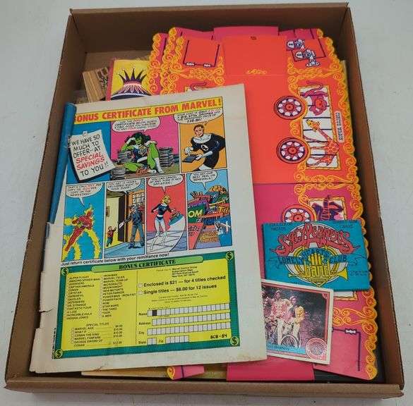(D) Vtg Novelty And Collectibles. Walt Disney Souvenir Programs, Atari ...