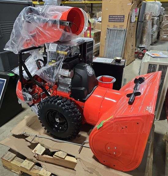 Ariens Deluxe Series Sno-Thro - Kraft Auction Service, LLC