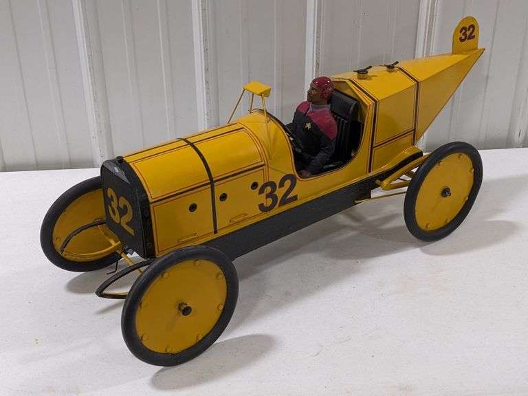 33" Ray Harroun #32 Marmon Wasp Indy 500 Racer - Kraft Auction Service, LLC