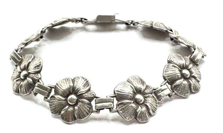 Sterling Silver Flower Bracelet - Kraft Auction Service, LLC