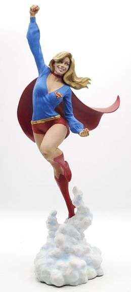 Tweeterhead DC Comics Supergirl Statue - Kraft Auction Service, LLC