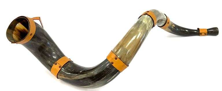 36" Horn Pipe Wind Instrument - Kraft Auction Service, LLC