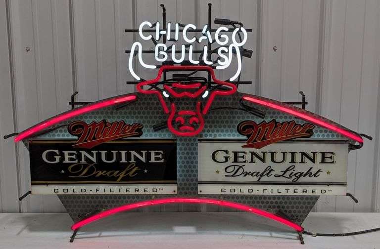 Chicago Bulls Miller Genuine Draft Neon Sign - Kraft Auction Service, LLC
