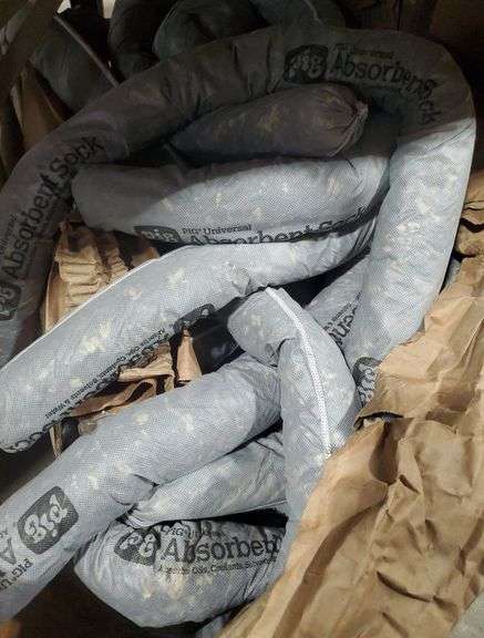 Box of Pig Original Absorbent Sock - Kraft Auction Service, LLC