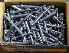 DeWalt Zamac Hammer Screw 1/4"×1-1/4". Bidding 1xtq - Kraft Auction ...