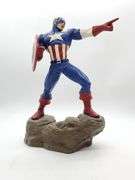 2005 Marvel Hard Hero Captain America Statue - Kraft Auction Service, LLC