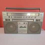 Realistic SCR-8 Boombox - Kraft Auction Service, LLC