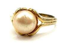 LUC Sterling Silver and Button Pearl Ring - Kraft Auction Service, LLC
