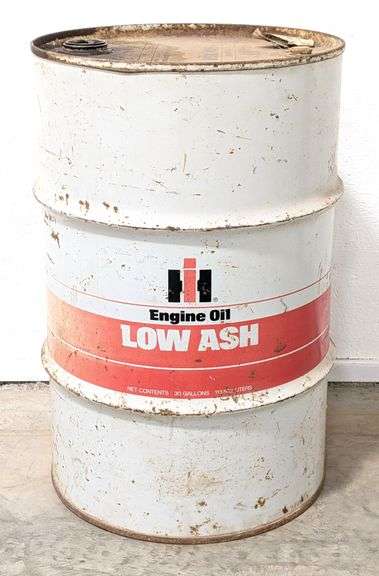 International Harvester Low Ash Engine Oil 30 Gallon Barrel - Kraft ...