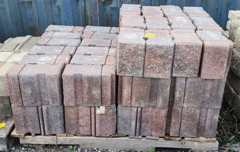 Pallet Of Red Landscaping Bricks - Kraft Auction Service, LLC