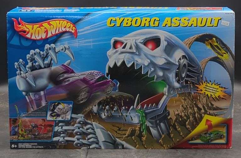(JT) Hot wheels Cyborg assault in unopened box - Kraft Auction Service, LLC