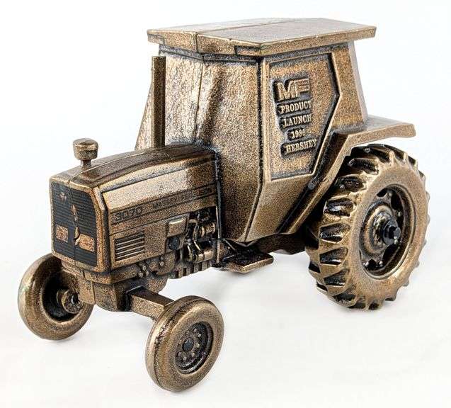 1/20 Scale Massey Ferguson 3070 Tractor w/ Cab - Bronze - Kraft Auction ...