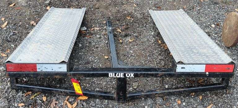 Blue Ox Tail Gator - Kraft Auction Service, LLC