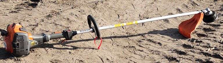 (FF) Husqvarna 525LST Gas Powered String Trimmer - Kraft Auction ...