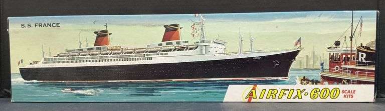 (AN) Airfix-600 S.S. France 1/600 Scale Model Kit - Kraft Auction ...