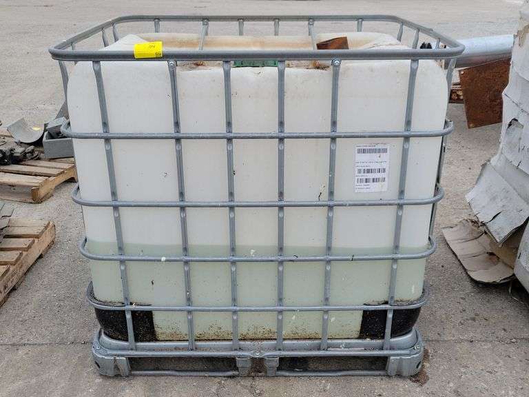 Reusable IBC Liquid Transport Tank - Kraft Auction Service, LLC