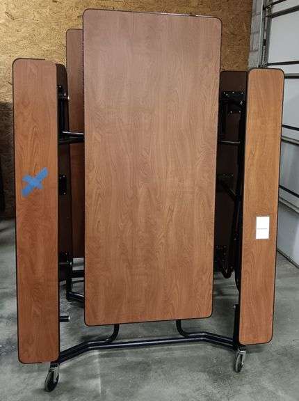Lunchroom Tables - Kraft Auction Service, LLC