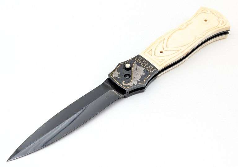 Elegant Jim & Joyce Minnick Exotic Bone Single Edge Dagger Switchblade ...