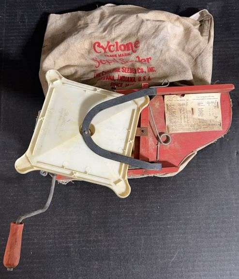 (AA) Vtg. Cyclone Seeder Bag - Kraft Auction Service, LLC
