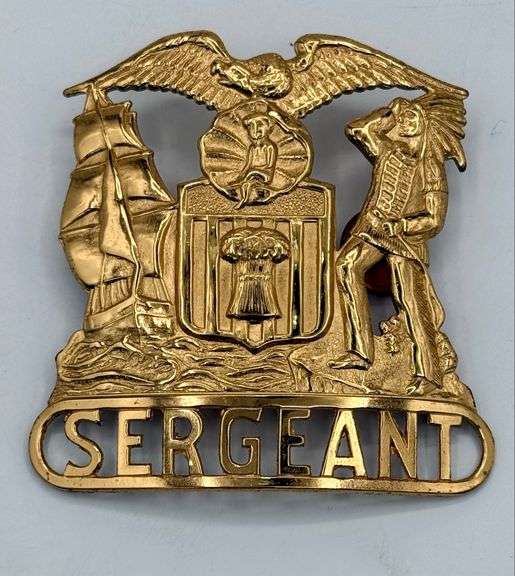 Obsolete Chicago Police Sergeant Cap Badge - Kraft Auction Service, LLC
