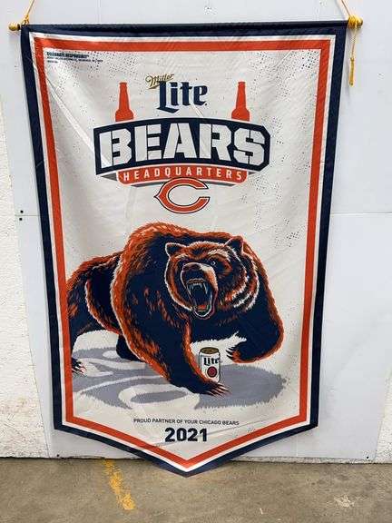 (E) Chicago Bears 2021 Miller Lite Flag - Kraft Auction Service, LLC