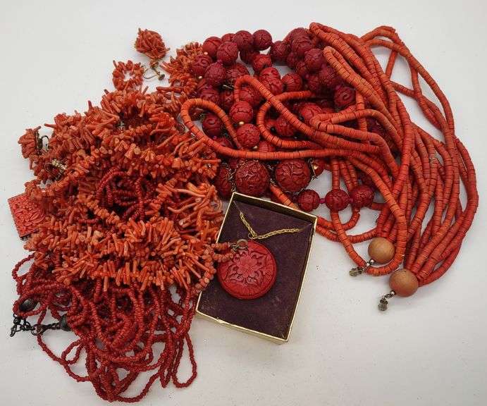 (E) Vtg Coral and Coral-Color Jewelry - Kraft Auction Service, LLC