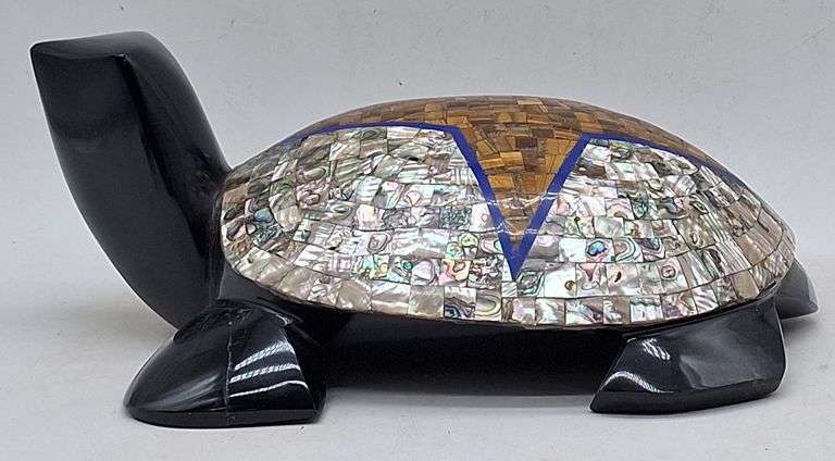 (B) Obsidian & Abalone Turtle - Kraft Auction Service, LLC