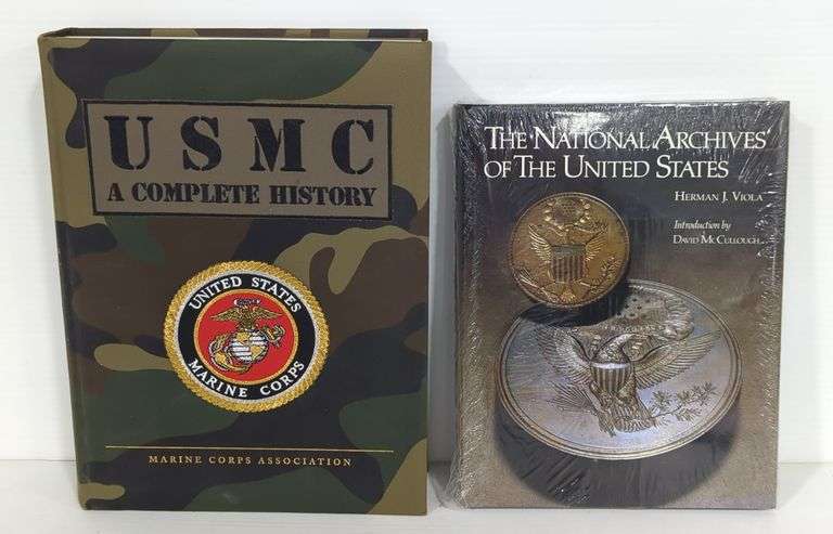 (O) USMC Hard Cover Book & The National Archives Of The United States ...