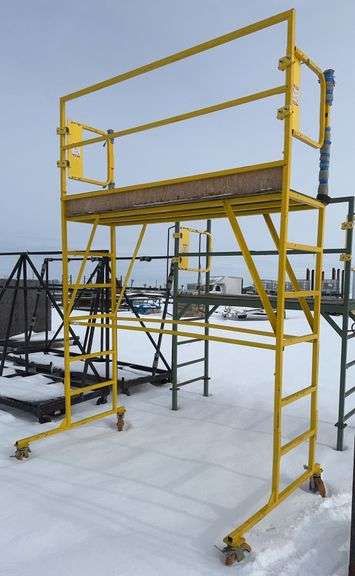() Mobile Scaffolding Unit - Kraft Auction Service, LLC