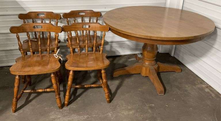 (MC) Yugoslavia Dining Table and 4 Chairs - Kraft Auction Service, LLC