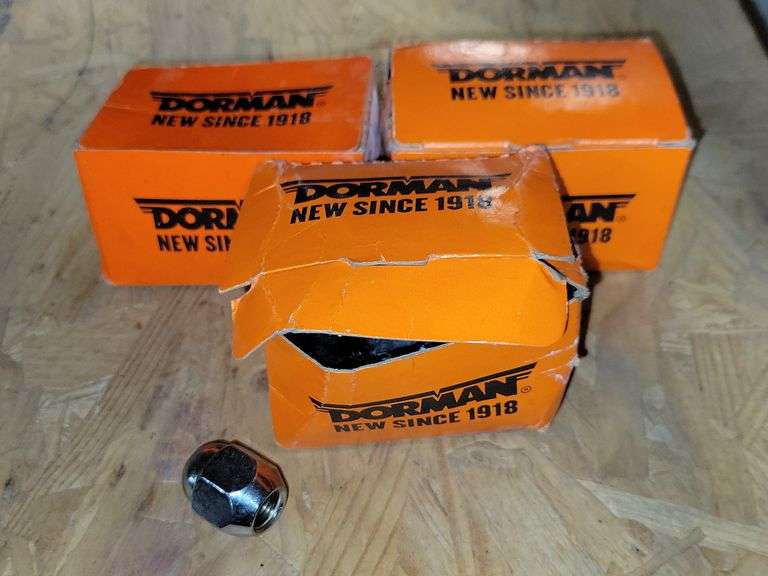 3 Boxes Of Dorman Wheel Nuts - Kraft Auction Service, LLC