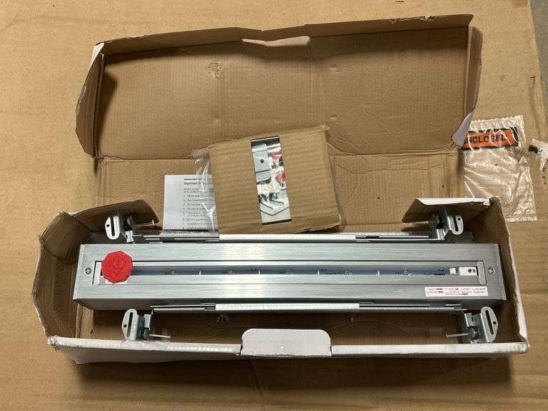 Eaton Universal Edge Lit Exit Sign Housing Mount - Kraft Auction ...