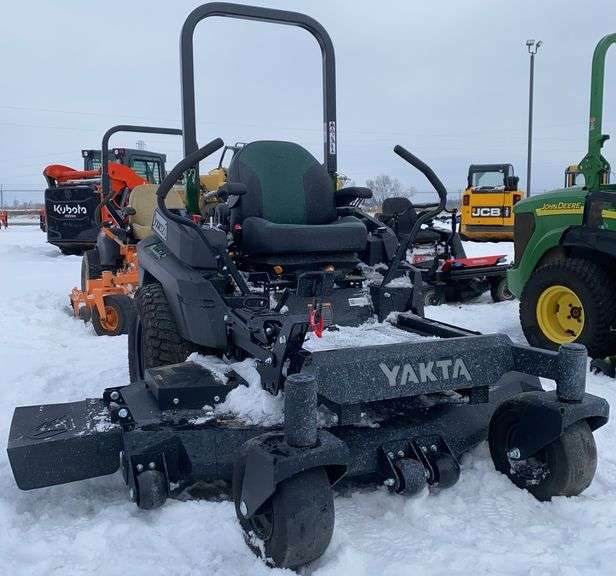 Brand New Yakta YXR320 61” Zero Turn Mower - Kraft Auction Service, LLC