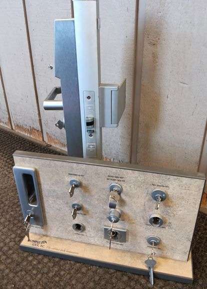 Locksmith Store Key And Lock Examples - Kraft Auction Service, LLC