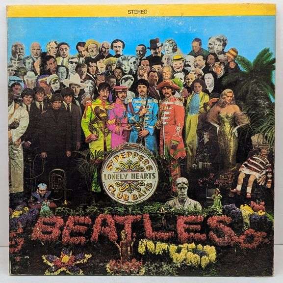 (R) Vinyl 33 speed record The Beatles, Sgt Peppers Lonely Hearts Club ...