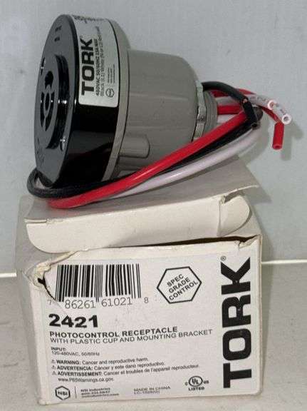 Tork Photo-control Receptacle (2421) - Kraft Auction Service, LLC